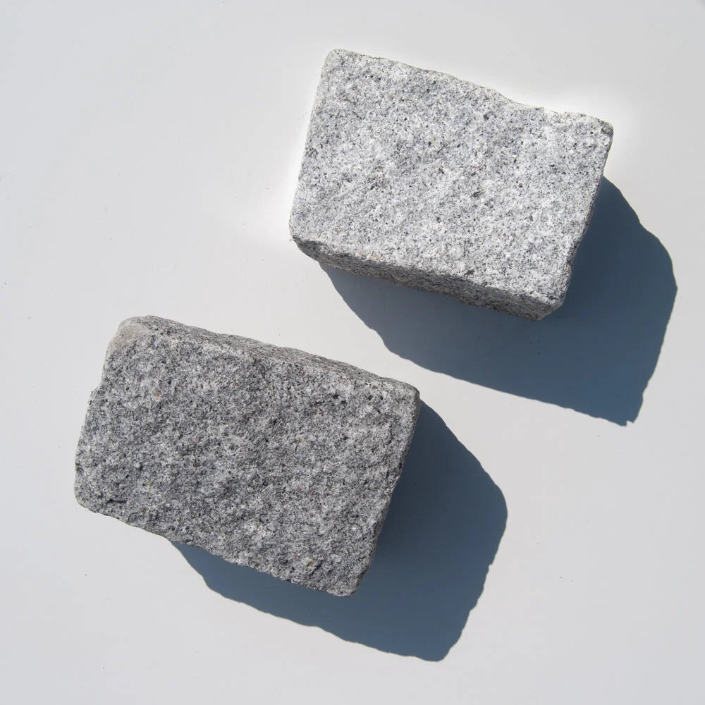 Brosten, Genanvendte i gråmix – Drømmehave